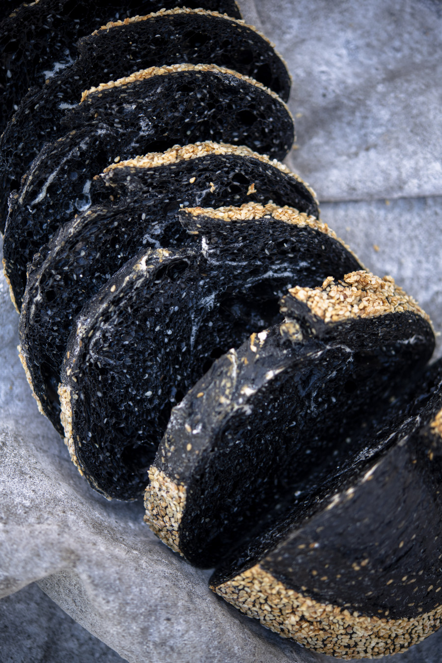 Boulangerie, Pâtisserie, Bastarderie I The French Bastards - Culture ...